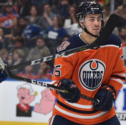 Hockey30 | Evan Bouchard en doit une à Quinn Hughes....