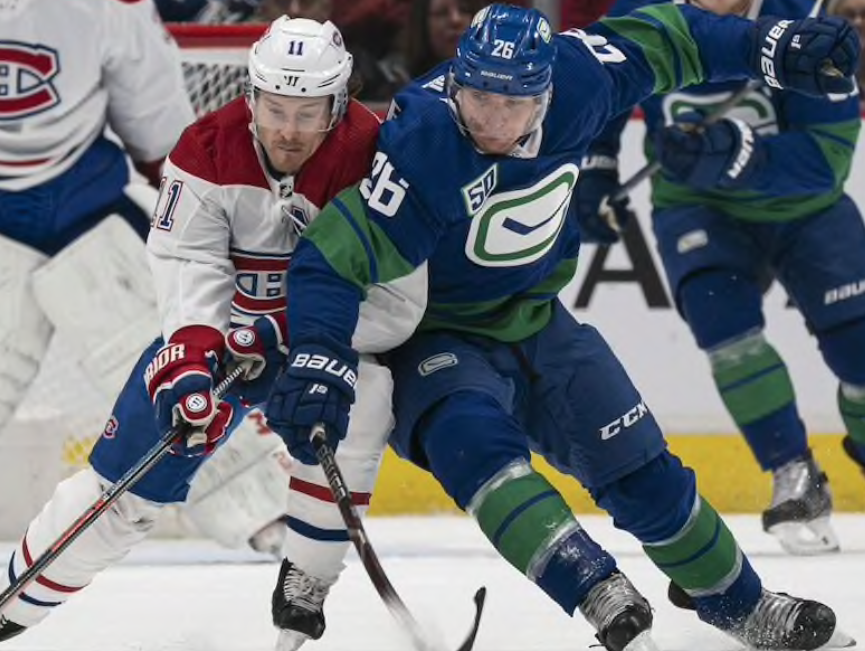 Hockey30 | Antoine Roussel traite le CH d'équipe DOUTEUSE!!!!