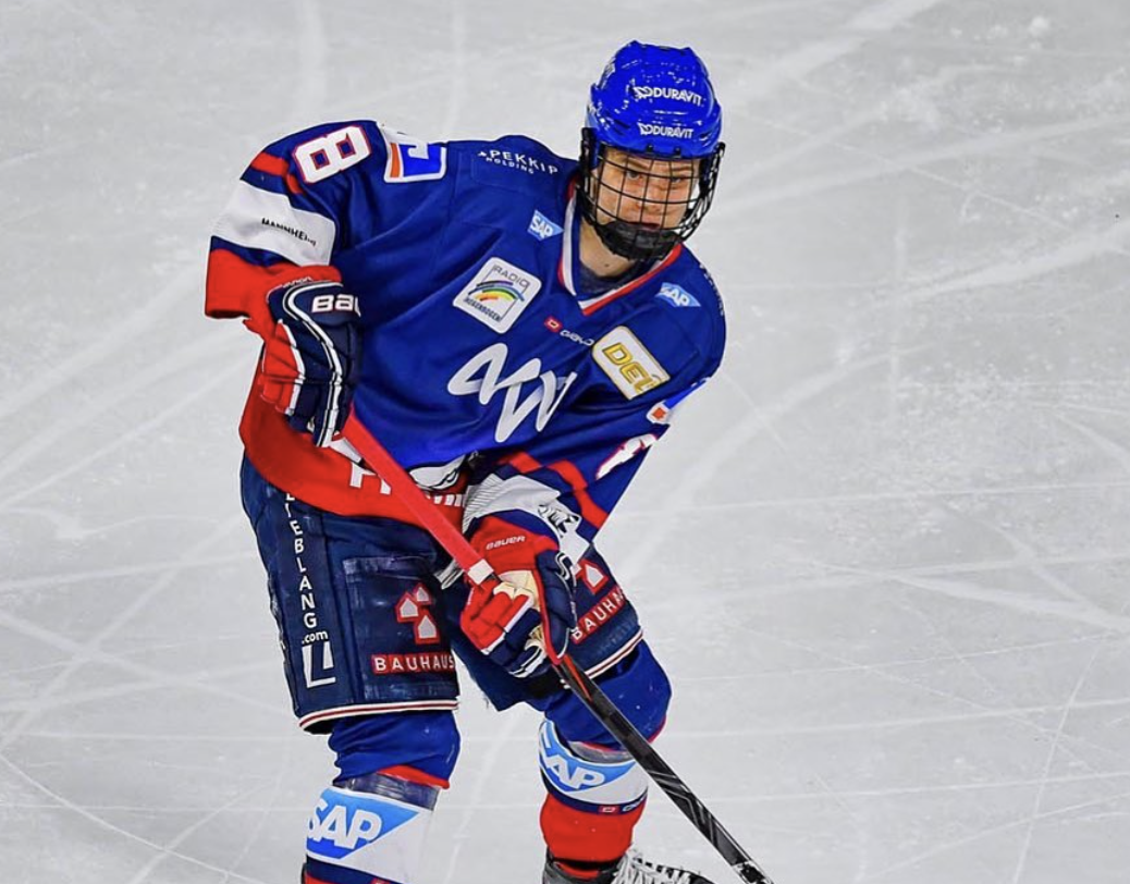 Hockey30 | Est-ce qu'il faut faire un lien avec Tim Stutzle