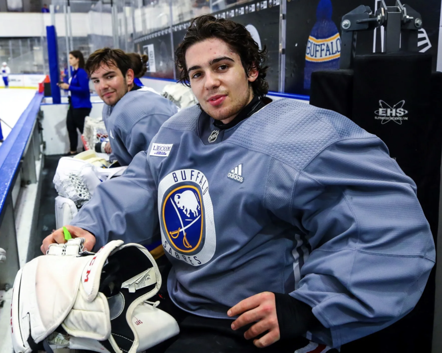 Hockey30 | La RUMEUR de Devon Levi à Montréal est de RETOUR!!!!!!!