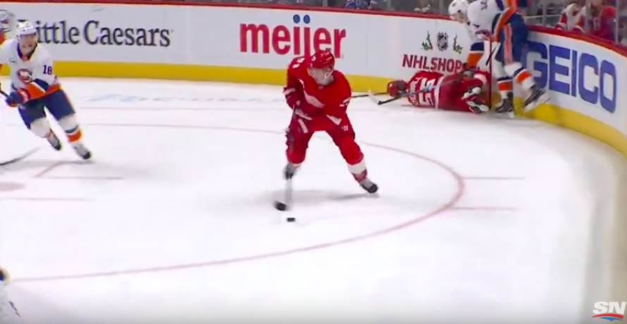 Hockey30 | SLEW FOOT SALAUD!!!! De JOSH BAILEY!!!!!!