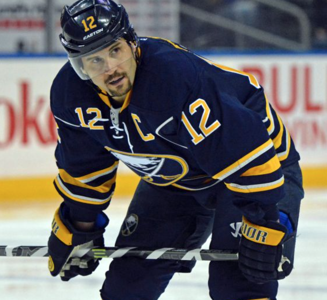 Hockey30 | Enfin Brian Gionta revient sur la planète...