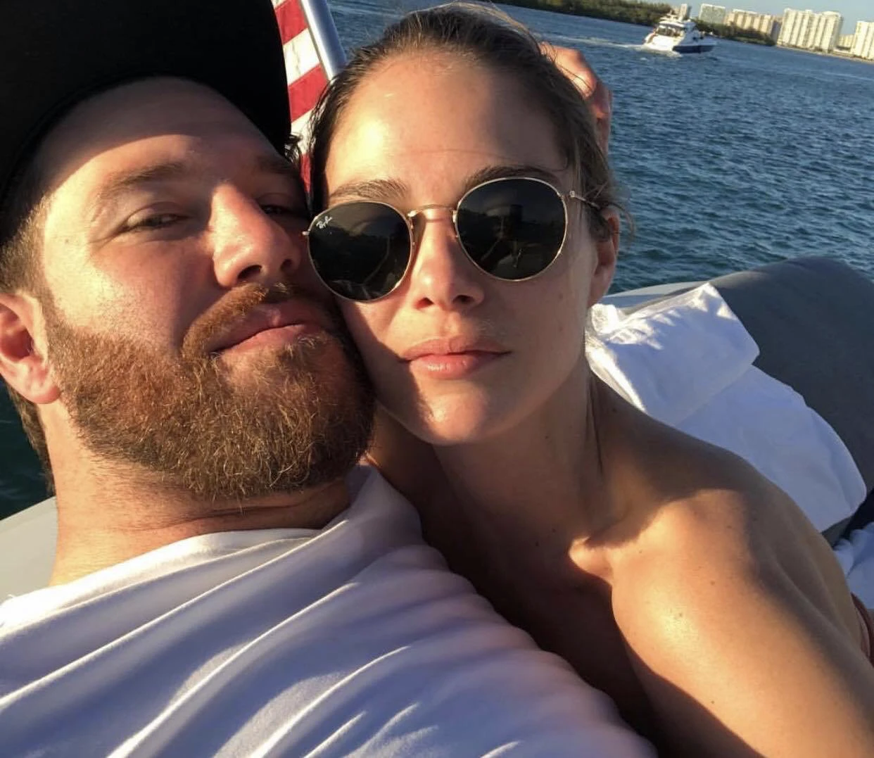 Hockey30 Maripier Morin Prise Les Culottes BaissÉes